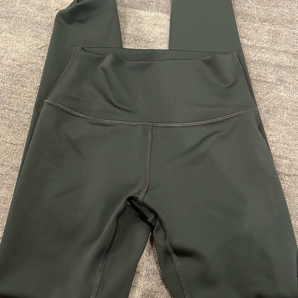 ALO Yoga | Pants & Jumpsuits | Dark Green Alo Yoga Airlift Leggings ...